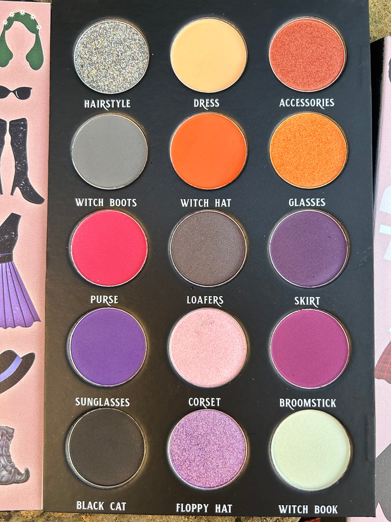 Wicked Witch Paper Doll Eyeshadow Palette 🐈‍⬛🕶️🧹👗 – Wicked Sisters ...